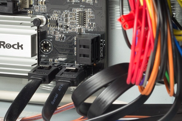 ドスパラ Regulus AR5-Q レビュー：Ryzen 5 2400G搭載で6万円台のミニタワー型デスクトップPC | こまめブログ